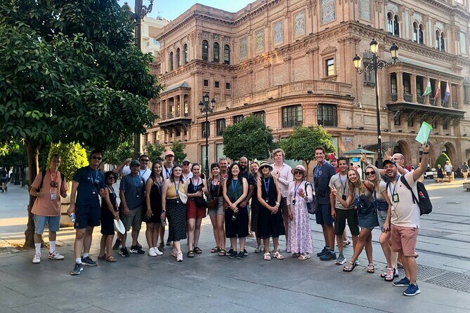 Walking Tour of Sevilla's Historic Sites - Torre Giralda: Seville’s Icon