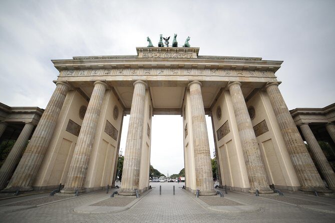 Warnemuende Shore Excursion: Private Berlin Tour - Major Landmark Highlights