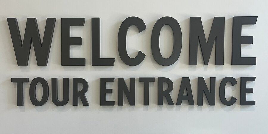 Warner Bros Studio Tour Hollywood welcome tour entrance arch