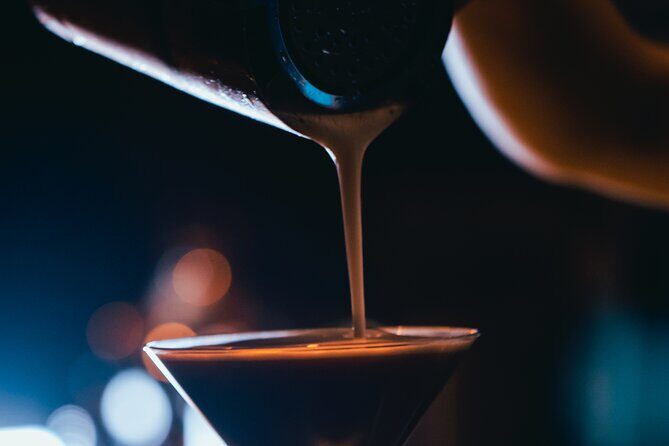 Wednesday Night Live Music and Cocktails Ticket in Kontakt Bar - The Value Factor