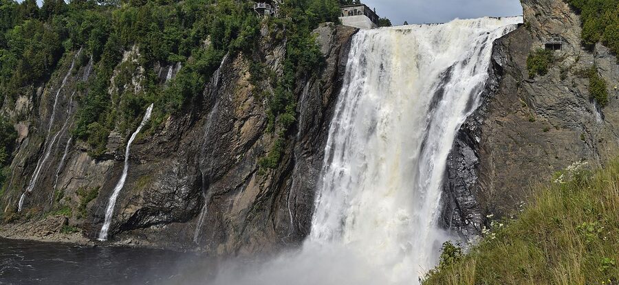 Chute Montmorency wide panorama view