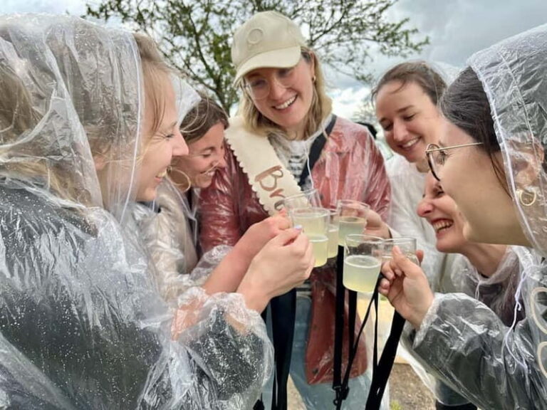 Wine hike JGA Gin Tour with games and snacks Stuttgart - The Value of This Experience
