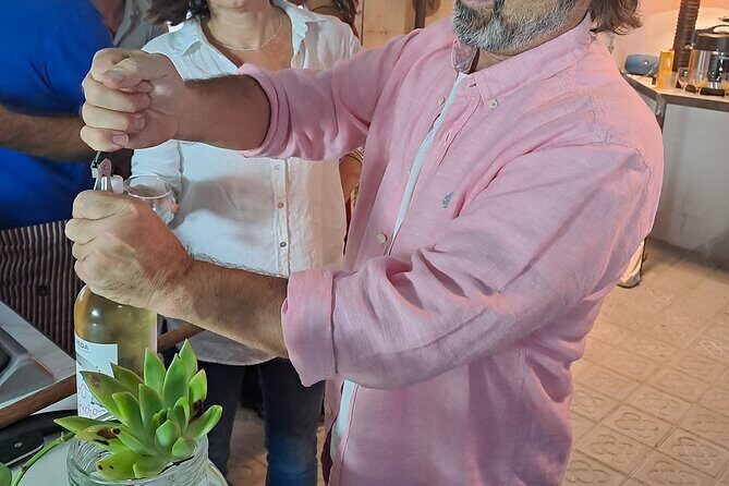 Wine Tasting in Barcelona (Catalan Varieties) Small Groups - Practicalities and Logistics