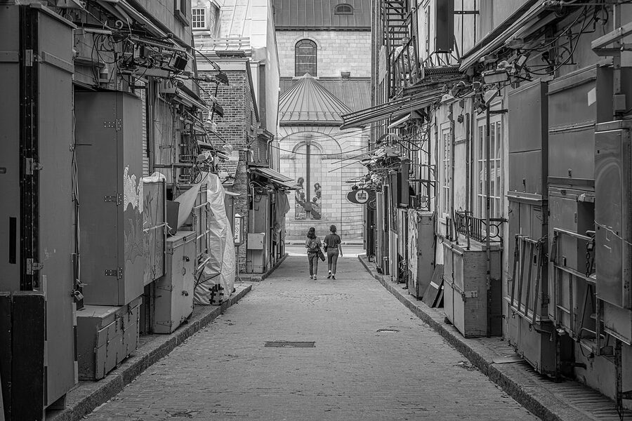 Rue du Tresor alley of artists in Vieux Quebec