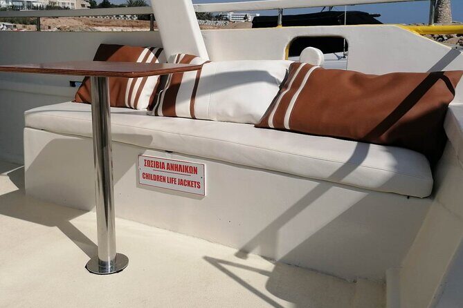 Yellow Boat Cruises: Adults Only Lazy Day Cruise with BBQ - What to Expect During the Day