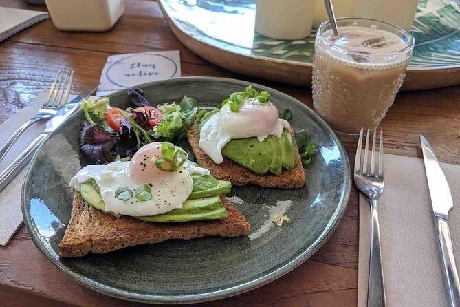 Yoga and Brunch on the beach - The Sum Up