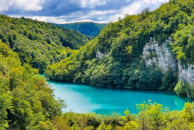 Zagreb to Split via Plitvice Lakes private transfer or vice versa - What Travelers Love About This Tour