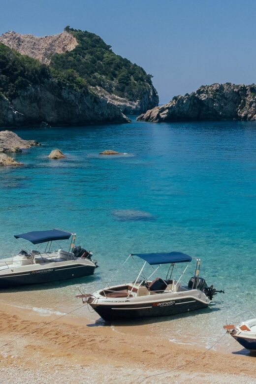 Zakynthos: Private Cruise to Shipwreck Beach and Blue Caves - Comfort and Amenities: Making the Most of Your Day