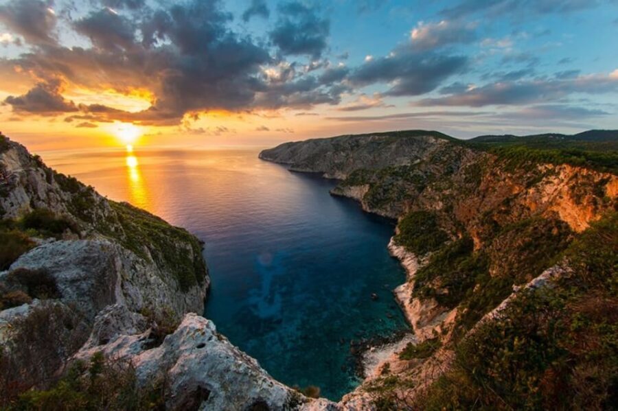 Zakynthos Sunset Tour to Kampi with Greek Night! - What Sets This Tour Apart?