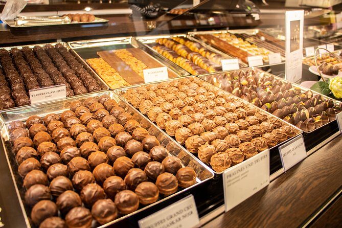 Zurich: Chocolate Tasting and Walking Tour with a Local - In-Depth: The Itinerary Breakdown
