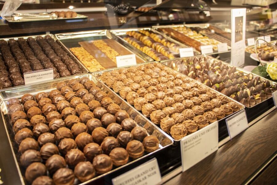 Zurich: Chocolate Tasting and Walking Tour with a Local - The Value of the Experience: Price, Duration, and What You Get