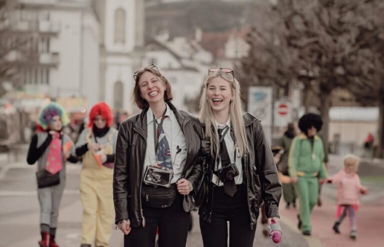 Zurich: Professional Photoshoot at the Best Spots - What to Expect During the Tour