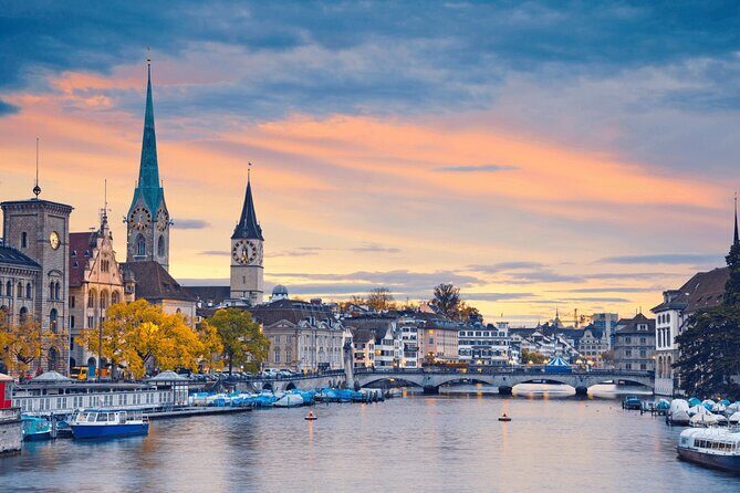 Zurich with Cruise and Lindt Home of Chocolate Private tour - Detailed Breakdown of the Itinerary
