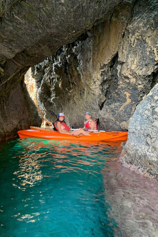 1 hour Double Kayak Rental (2 guests) - The Experience: What You Can Expect
