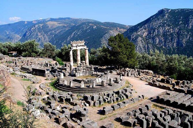 2 Day Private Tour to Amazing Delphi & Meteora - An In-Depth Look at This 2-Day Greek Adventure