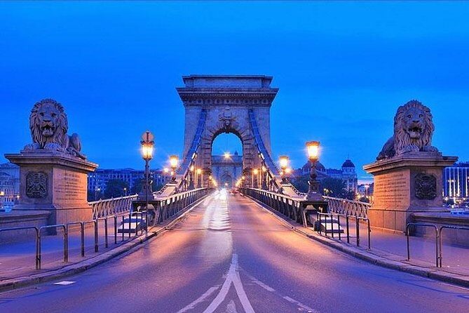 21-Day Extensive European Highlights tour from Frankfurt: Germany, Czech Republic, Slovakia, Hungary, Austria, Switzerland, Italy, France, Netherlands, Belgium and Luxembourg - Vienna: The City of Music and Imperial Grandeur