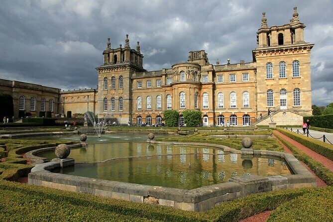 3 Hour Private History Tour to Blenheim Palace in a Rolls Royce - The Itinerary: What to Expect