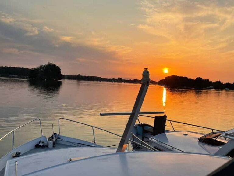 4h Harbor and Castle Sightseeing Cruise, our most booked! - Who Will Love This Experience