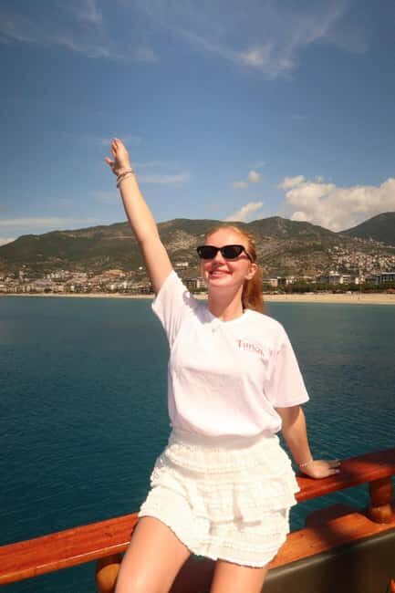 Alanya Barbossa Pirate Boat Tour with Soft Drinks Included - What We Love About This Tour