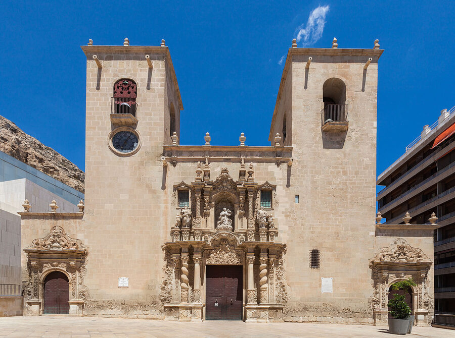 Interior of Basilica de Santa Maria Alicante