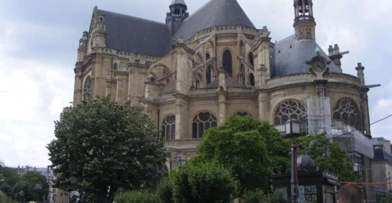All Inclusive Private Car Tour of Paris - Exploring Paris in Style: The Private Minivan Experience