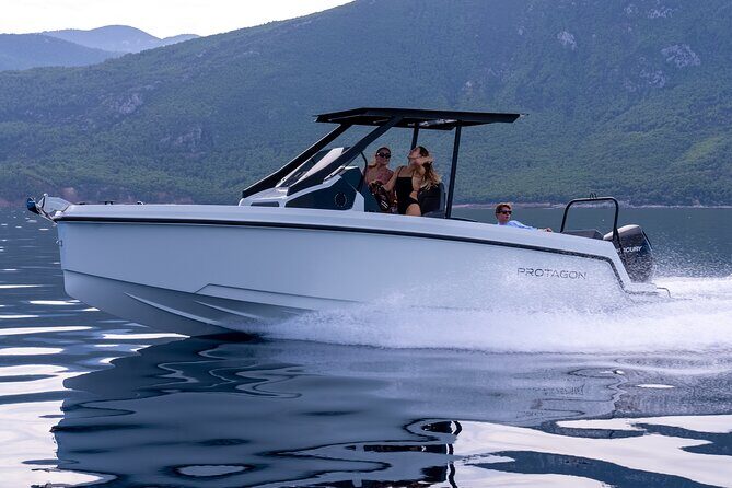 Amalfi Coast Private Tour from Sorrento - Premium 28ft Boat - Key Points