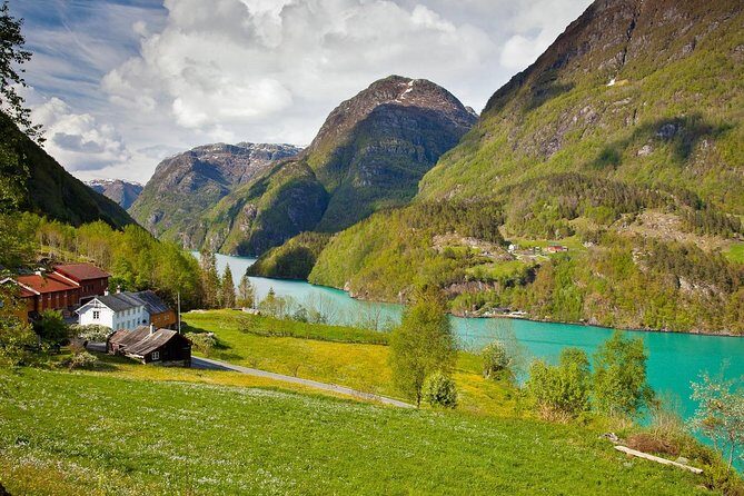 AMAZING HARDANGER FJORD: Private guided round trip from Bergen, 10 hours - Who Will Love This Tour?