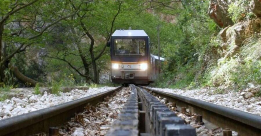 Amazing Tour to Ancient Corinth, Cave of Lakes, Cog Railway - Is It Worth the Price?