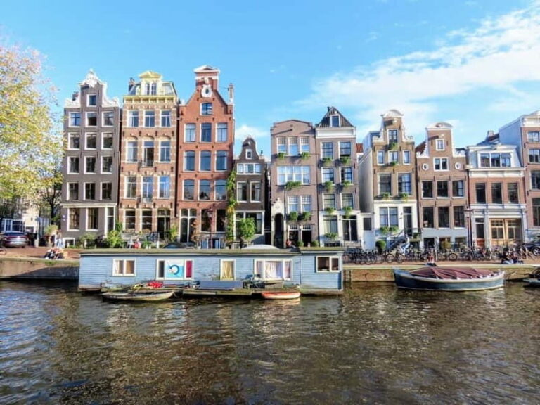 Amsterdam: 2-hour Rembrandt & Van Gogh walking tour - Why This Tour Works Well