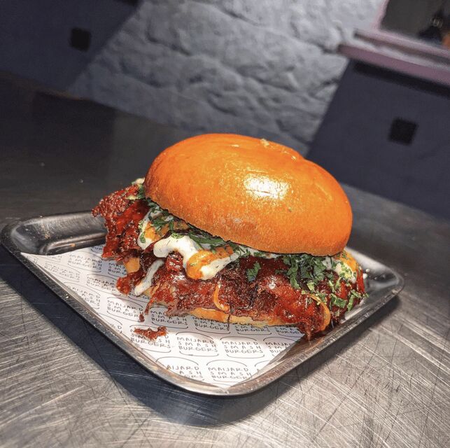 Amsterdam: Maijard 3-Course Menu and Nightlife Ticket - The Food: A Satisfying Start at Maillard Burgers