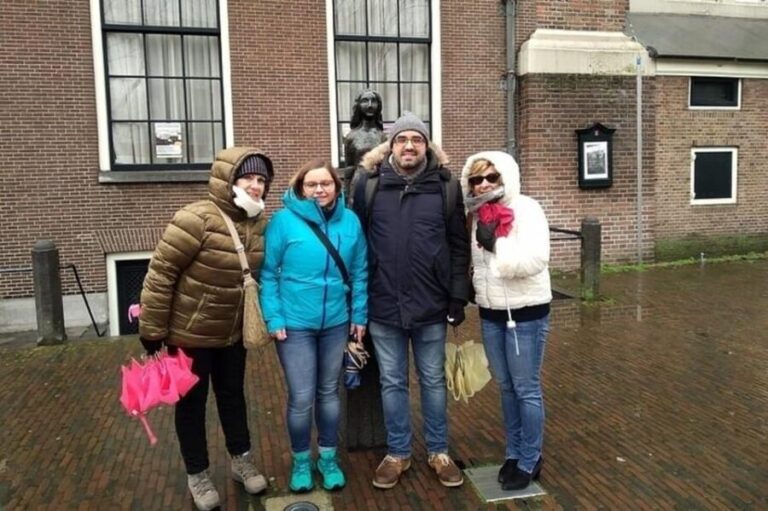 Amsterdam: Must-See Attractions Guided Walking Tour - Exploring the Heart of Amsterdam: What to Expect