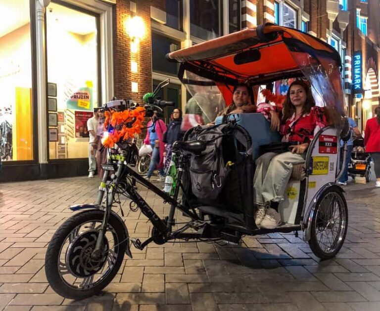 Amsterdam: Private Guided Pedicab & Rickshaw Highlights Tour - Authentic Experiences & Review Highlights