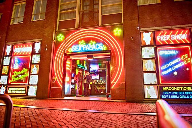 Amsterdam Red Light District tour with a private guide - Who Would Love This Tour?