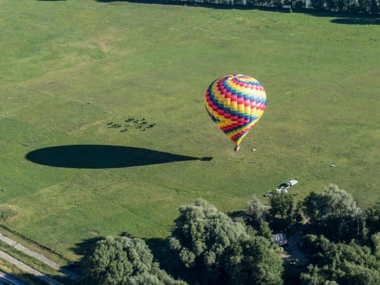 Aosta: Hot Air Balloon Flight with Stunning Views of the Alps - An In-Depth Look at the Experience