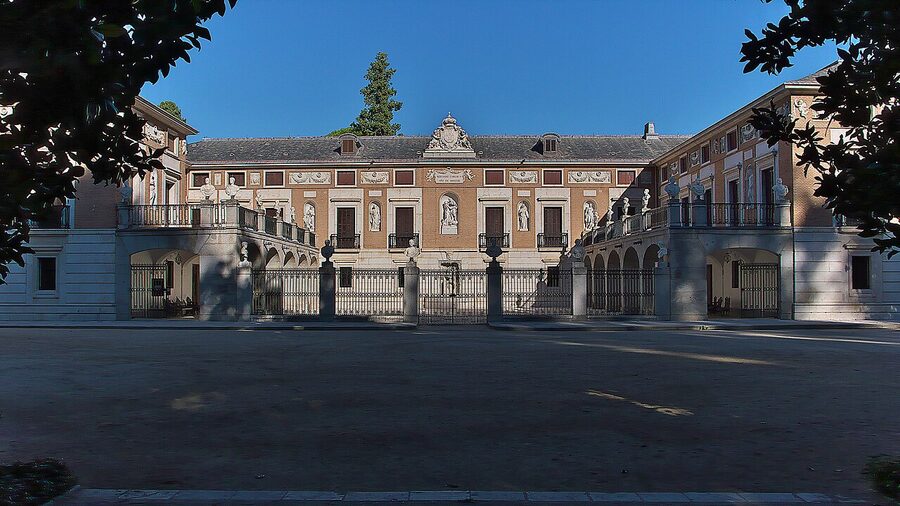 Real Casa del Labrador exterior in Aranjuez