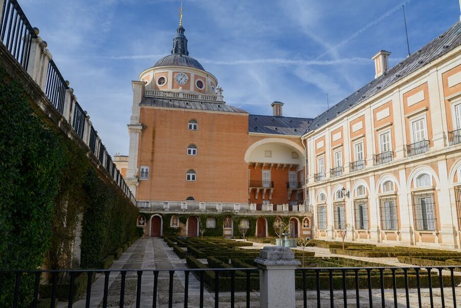 Royal Palace of Aranjuez formal garden parterre