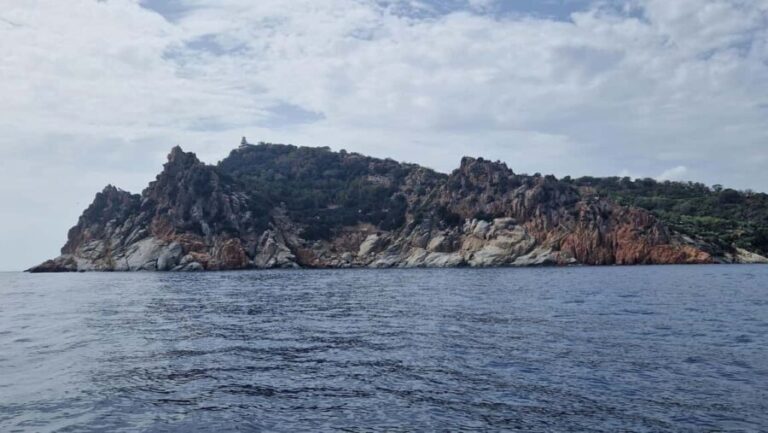 Arbatax: Aperitif with boat tour to Isola dell'Ogliastra - Why This Tour Offers Good Value