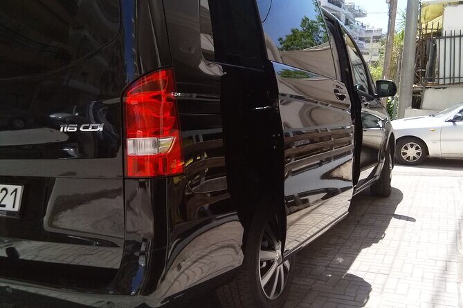 Athens Airport Transfers Hilton,Novotel,Crown Plaza,Marriot,Radisson Blue,Divani - The Experience in Detail