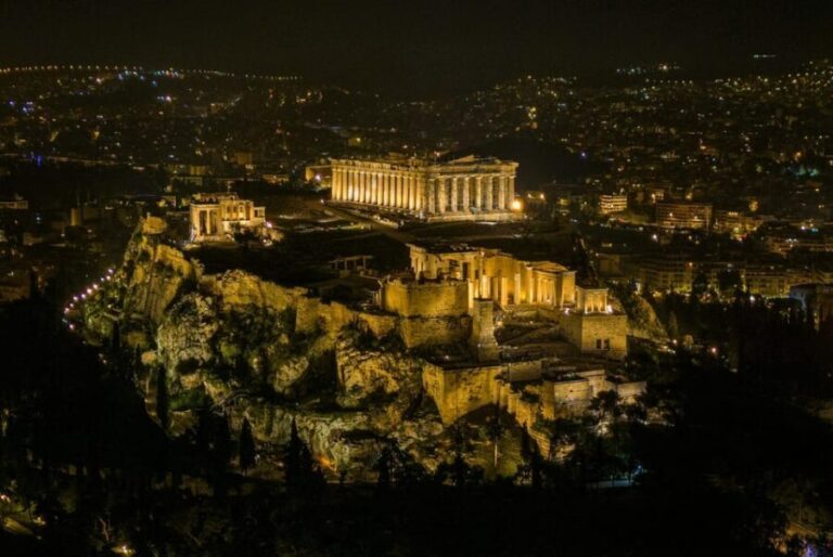 Athens and Piraeus: Private Night Tour - An In-Depth Look at the Athens and Piraeus Private Night Tour