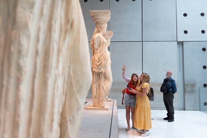 Athens Hop-On Hop Off w/ Acropolis & Acr.Museum tickets & 3 audio - Exploring Old Town and the Plaka Neighborhood