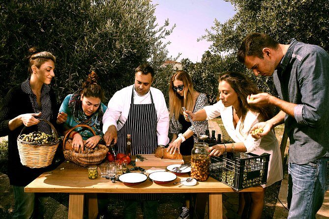 ATHENS OLIVE ESTATE - Olive Oil Workshop with Farm-to-Fork Lunch - What Sets This Tour Apart?