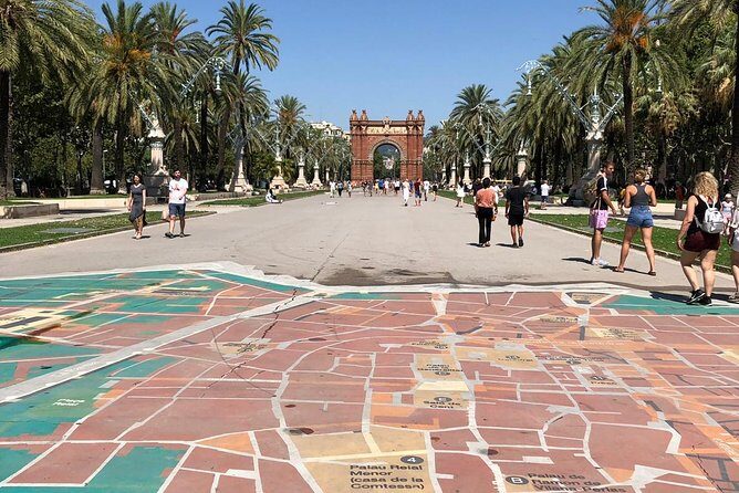 Barcelona Highlights Walking Tour - A Deep Dive Into the Itinerary