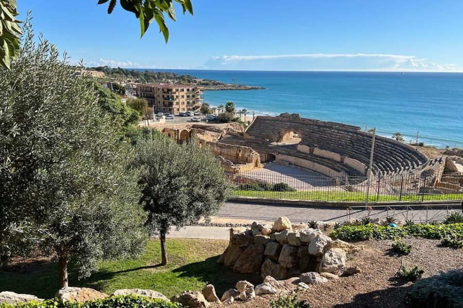 Barcelona: Tarragona & Sitges Guided Day Trip with Transfers - A Taste of Tarragona’s Roman Legacy