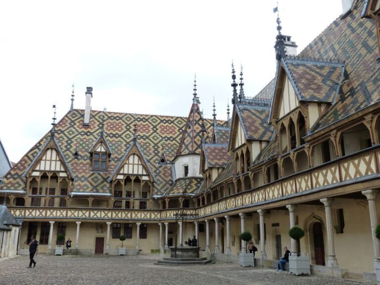 Beaune - Historic Guided Walking Tour - The Itinerary Breakdown