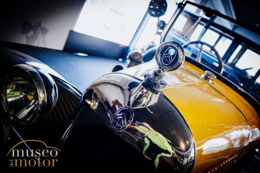 Benidorm: TESLA falcon wings tour to Museo del Motor - What Makes This Tour Stand Out?
