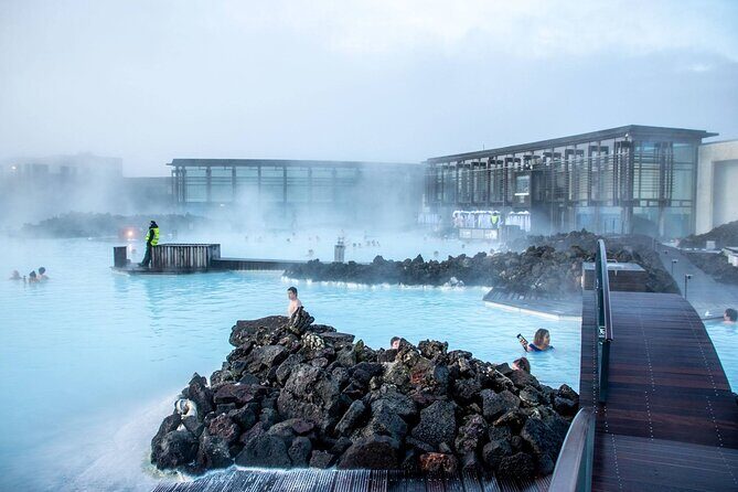 Blue Lagoon Transfer from/to Keflavik International Airport - The Sum Up