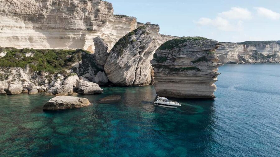 Bonifacio: Boat trip to La Maddalena & Lavezzi Islands - The Price and Value