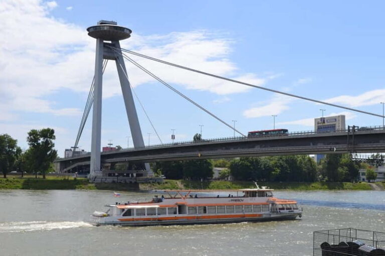 Bratislava - Hainburg - Bratislava: Cruise on the Danube - Who Would Love This Tour?