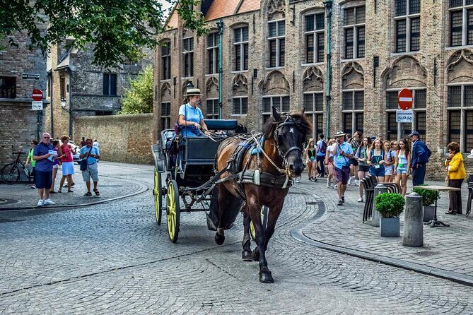 Bruges Highlights & Hidden Gems Small-group from Paris by Minivan - Exploring Bruges: The Walking Tour & Hidden Gems