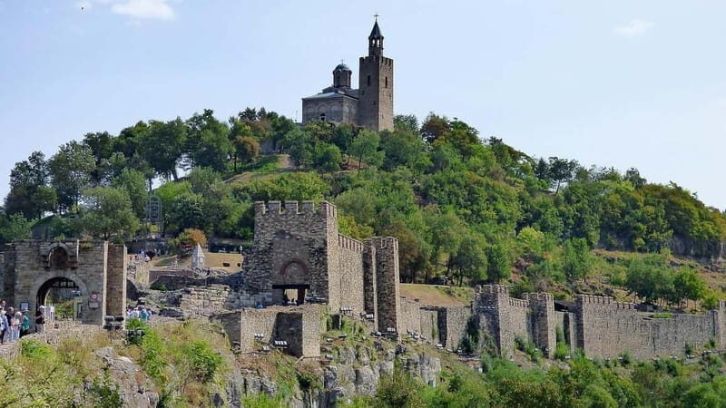 Bucharest DayTrip to Veliko Tarnovo:PREMIUM TOUR small group - Authentic Insights from Traveler Reviews